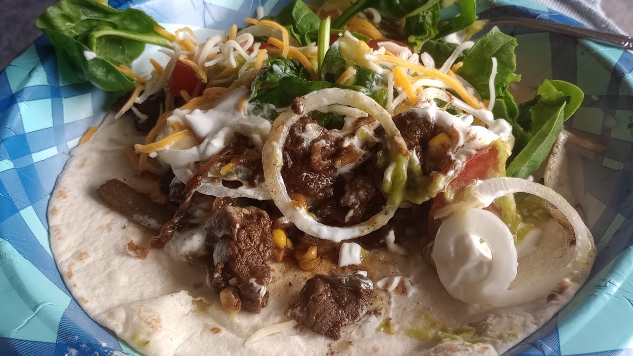 Tango joe chilli steak fajitas on the Blackstone! - YouTube