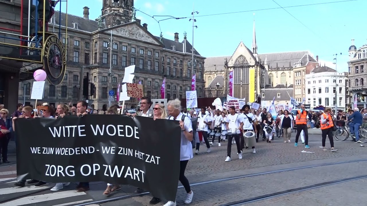 Witte Woede zet de zorg op Zwart - Demonstratie Dam Amsterdam 14 ...