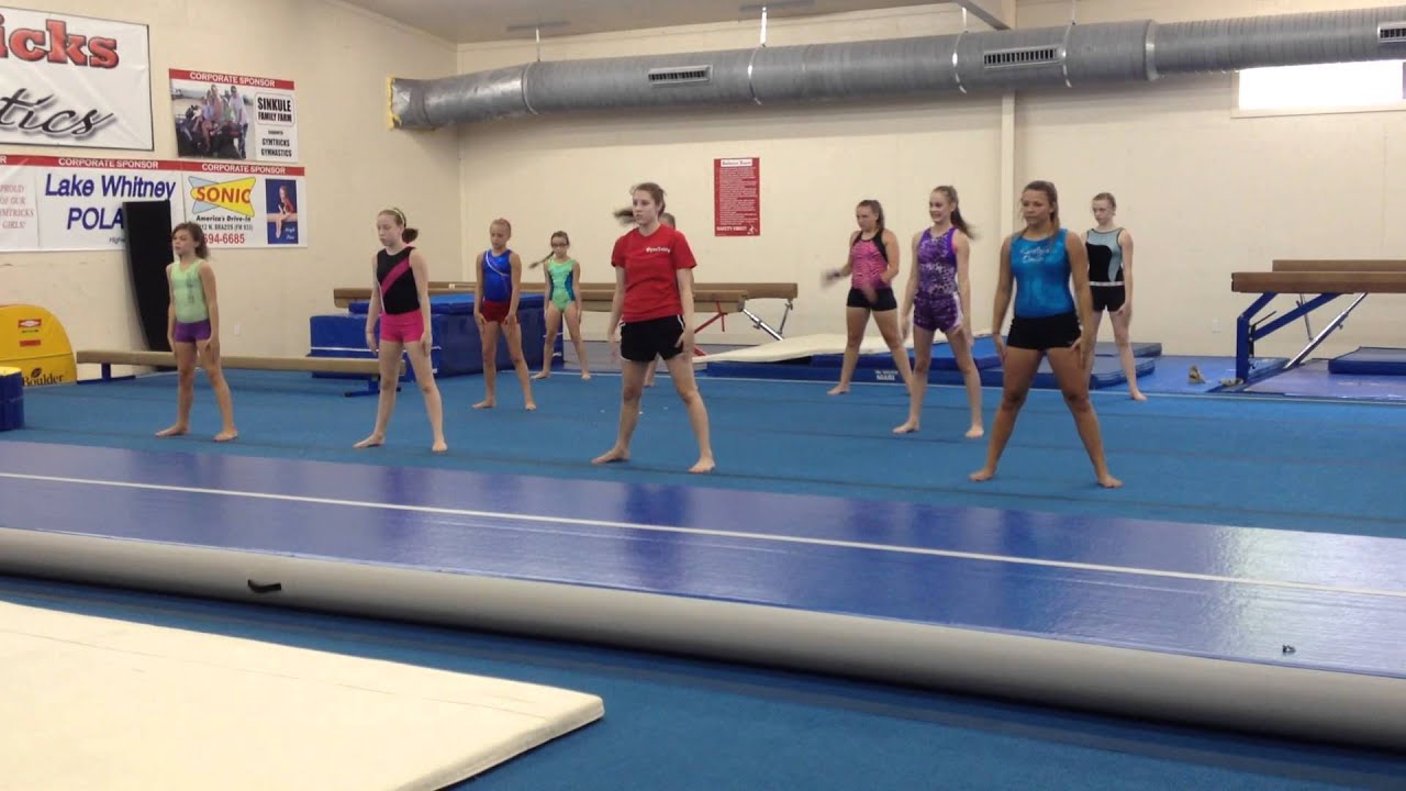 Flash Mob Choreography - YouTube