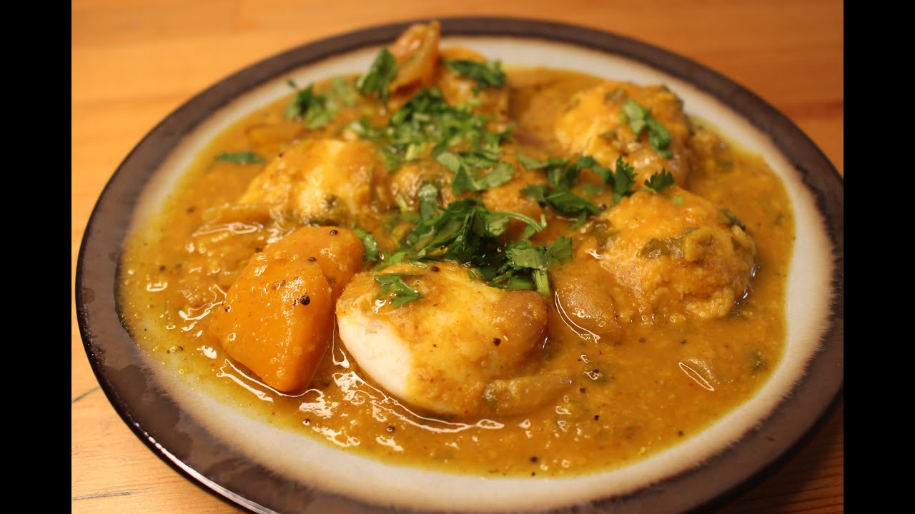 Tiffin Sambar - Hotel Sambar - Mini Idly Sambar - YouTube