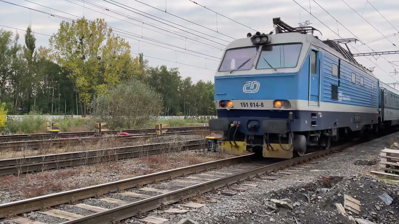 EC 113 Silesia (Warszawa Wschodnia - Česká Třebová - Praha hl.n. • Výh ...