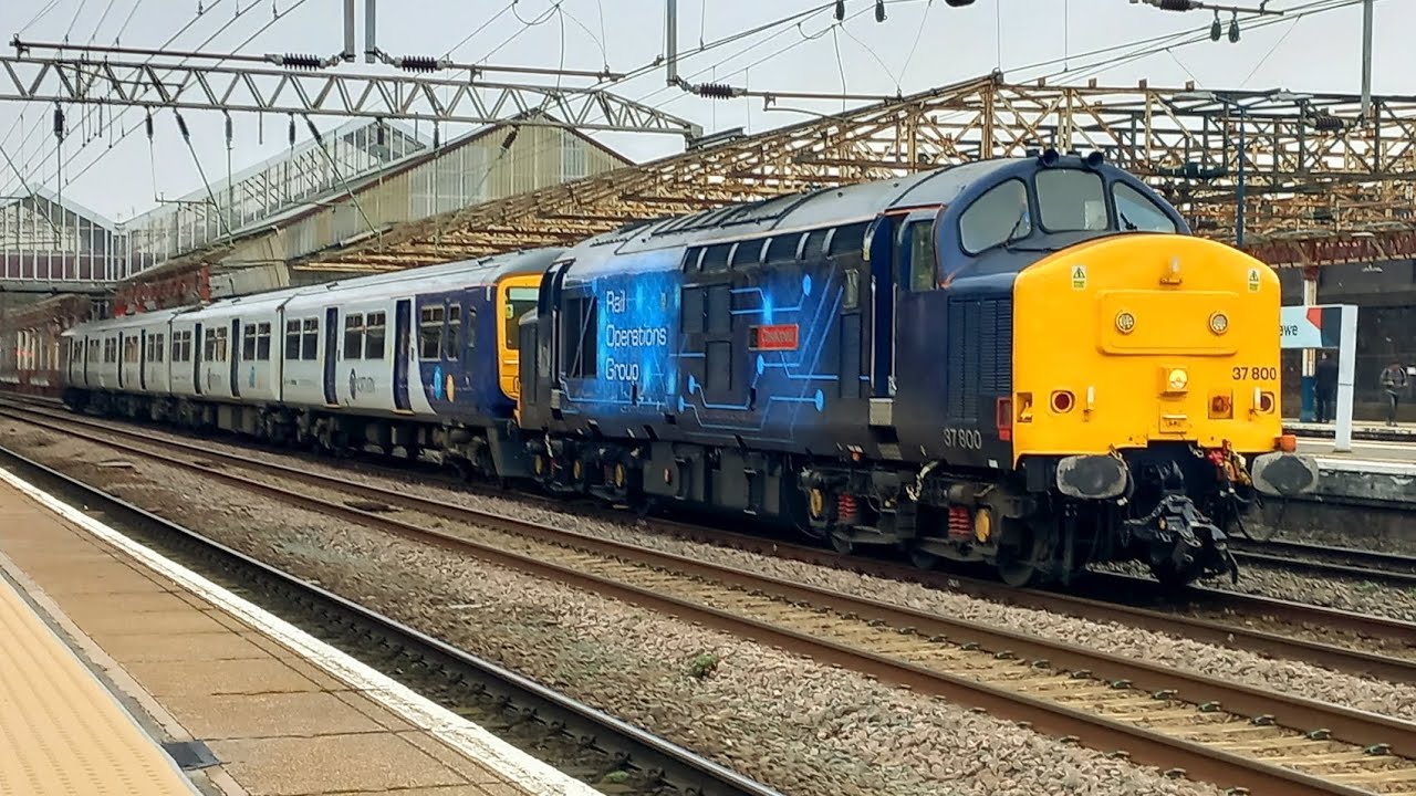 37800 Drags 319375 For Scrap Through Crewe With Superb Tones. - YouTube