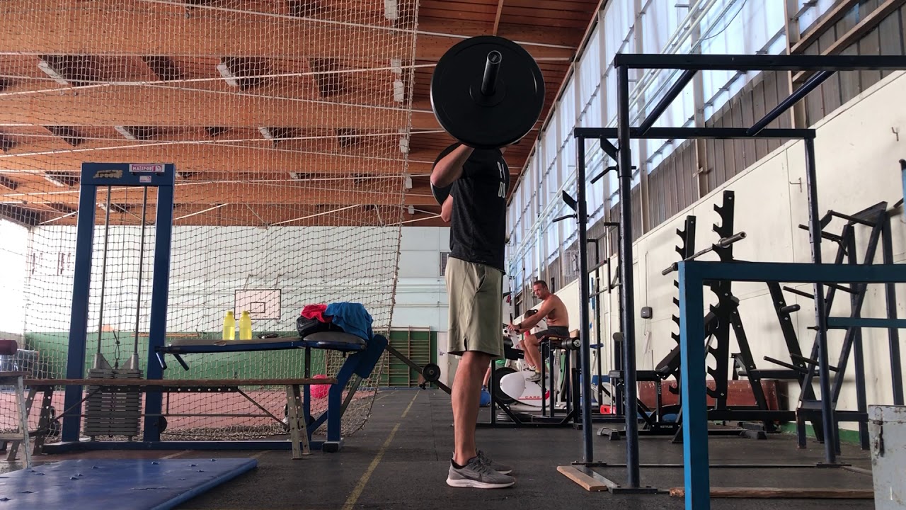 Squat profond dynamique - YouTube
