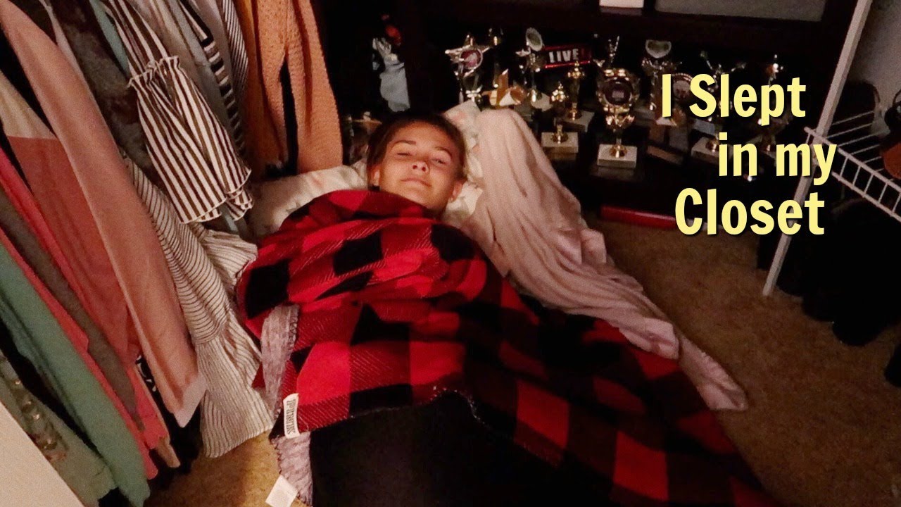 OVERNIGHT CHALLENGE IN MY CLOSET | Emma Marie - YouTube