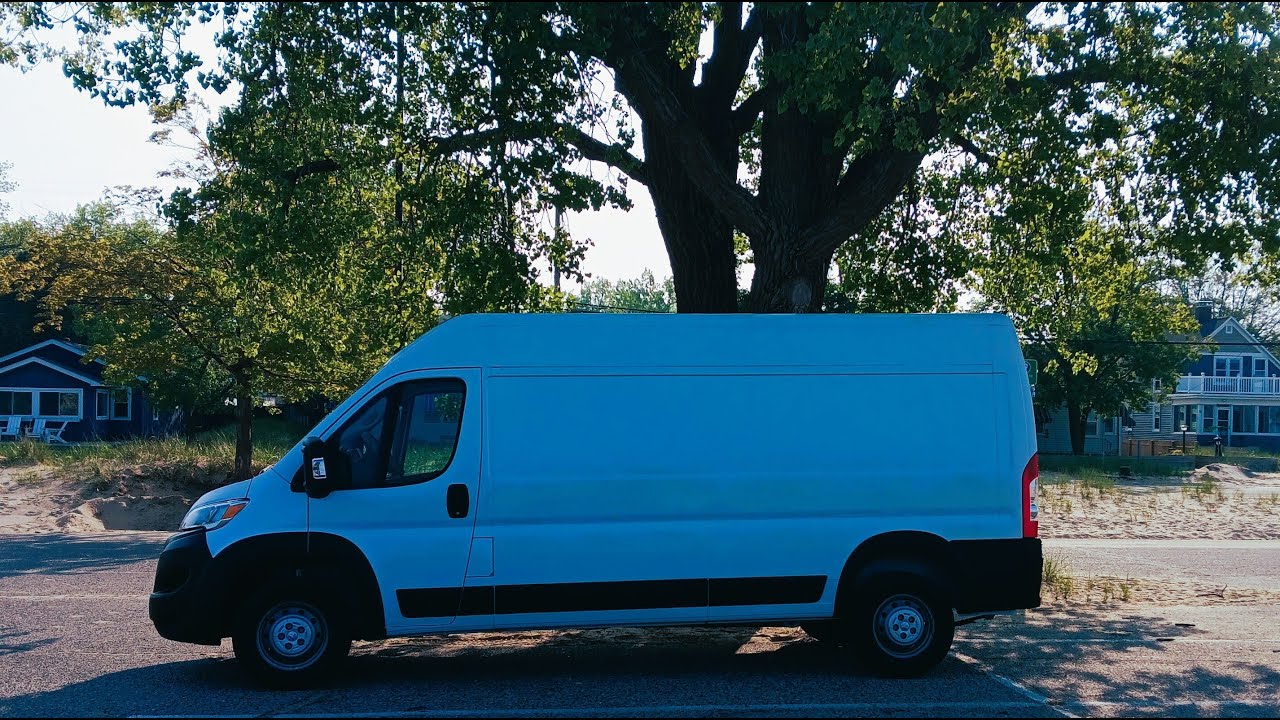 Van build - Part 4 - Surf Board Storage idea? - YouTube