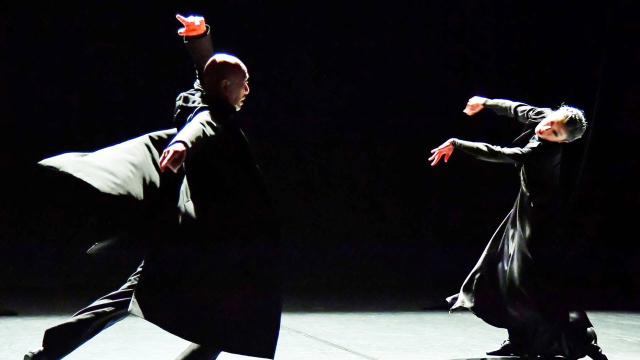 Bach: Brandenburg Concerto No 3 in G major, BWV 1048 with dancers ...