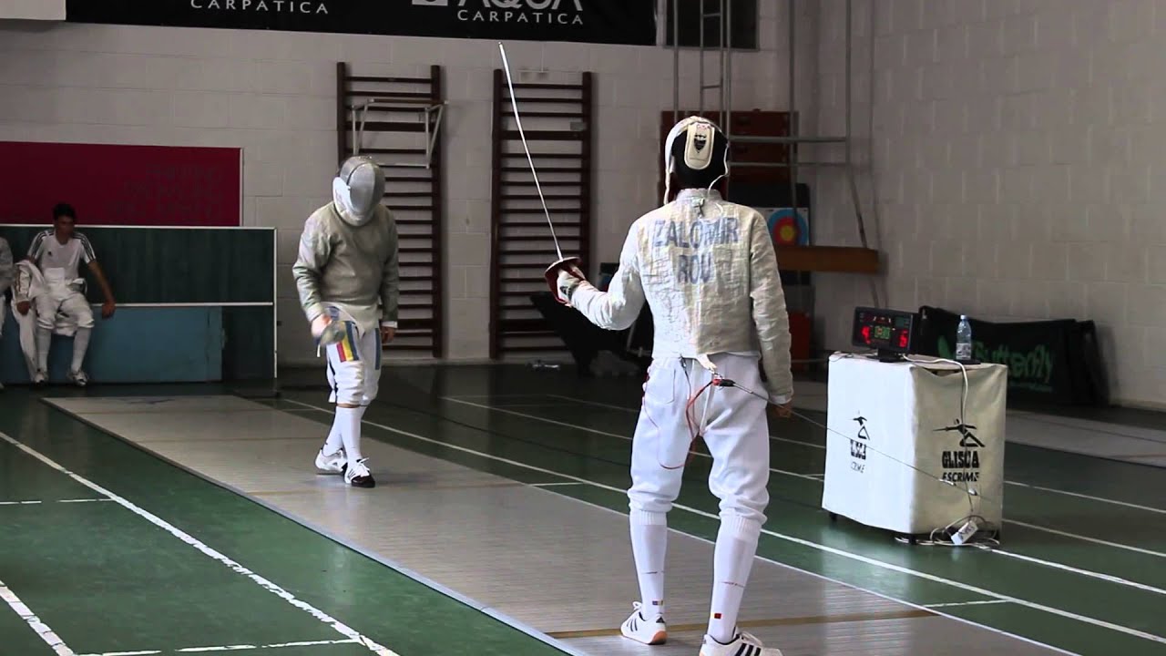 Campionatul Naţional de scrimă - imagini din Sala Floreasca - YouTube