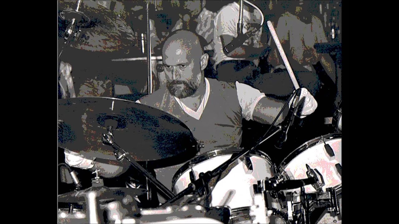 Buzz Band Sucker For Love - YouTube