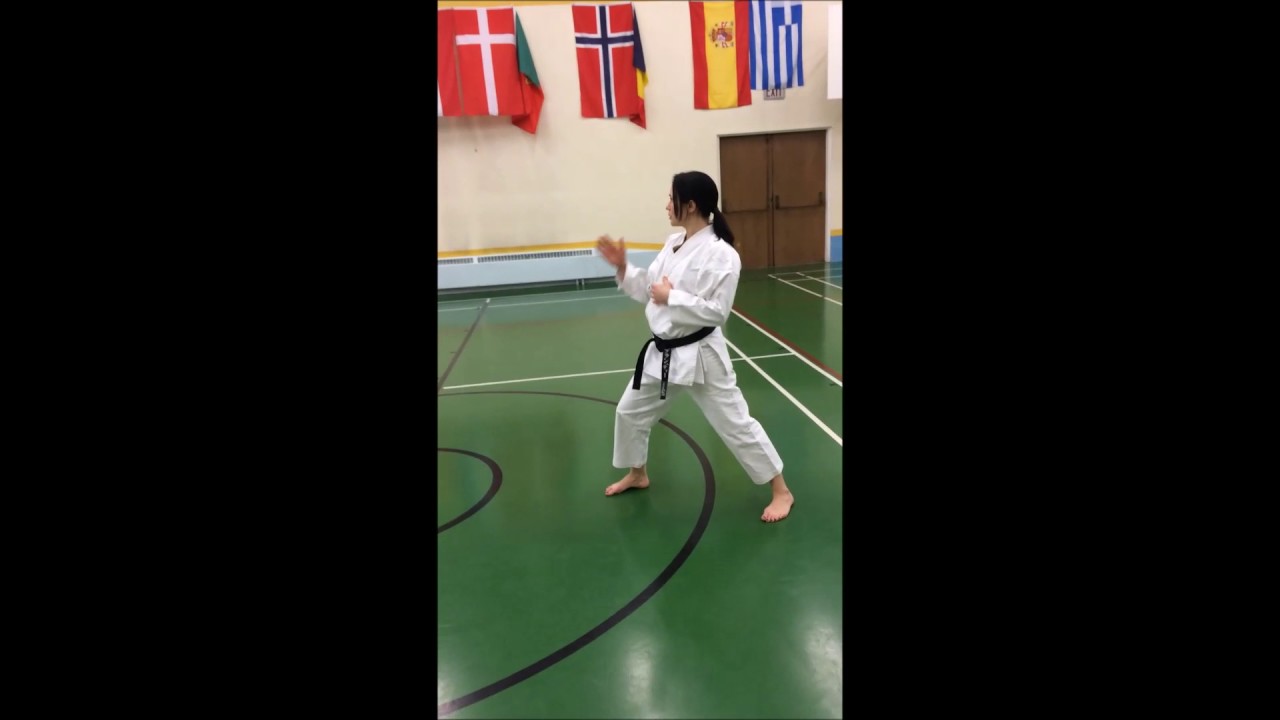 Teaching yoko geri kekomi (side thrust kicks) - YouTube