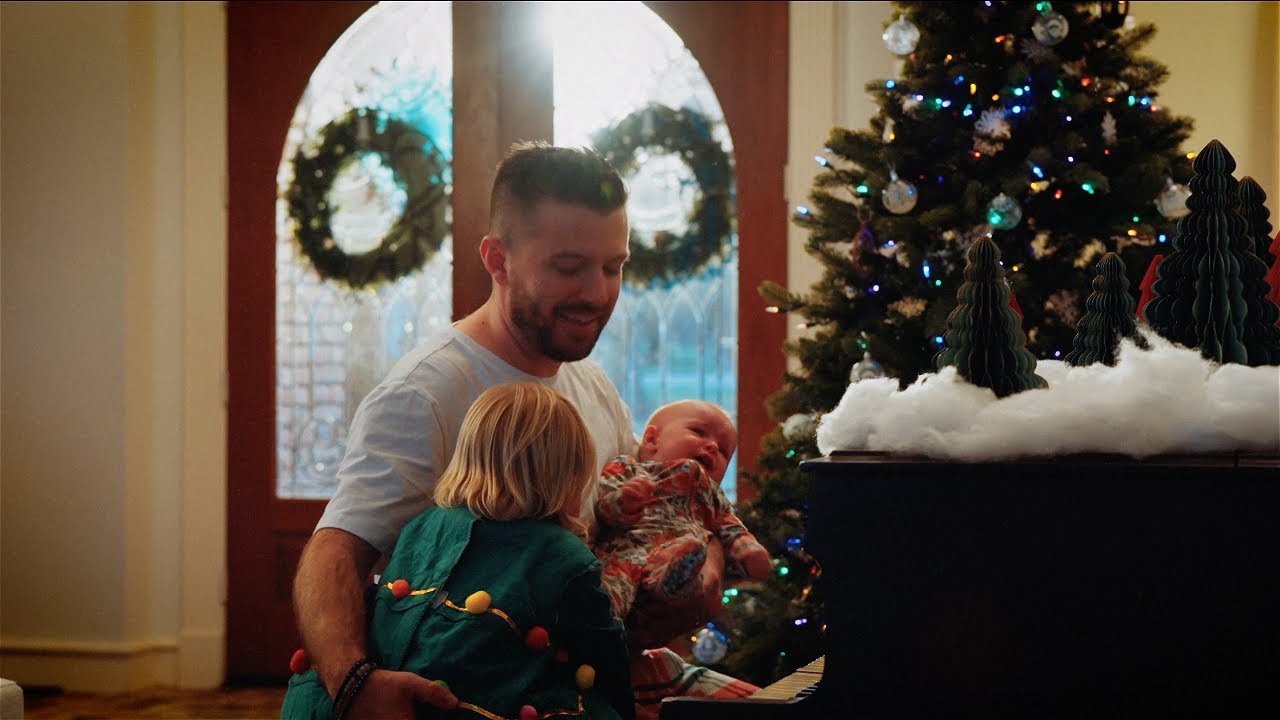 Christ Is Born (Happy Birthday)