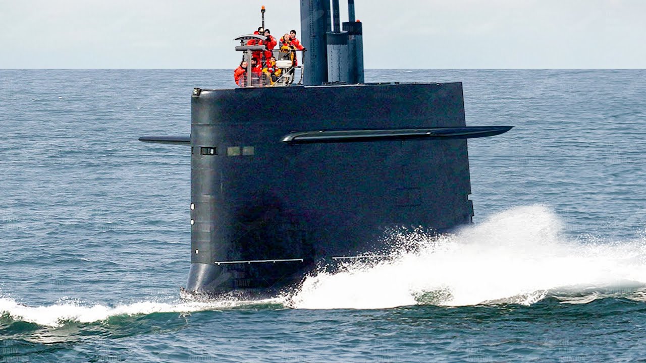 The Crazy Operations on Top of US $3 Billion Submarine Patrolling Seas ...