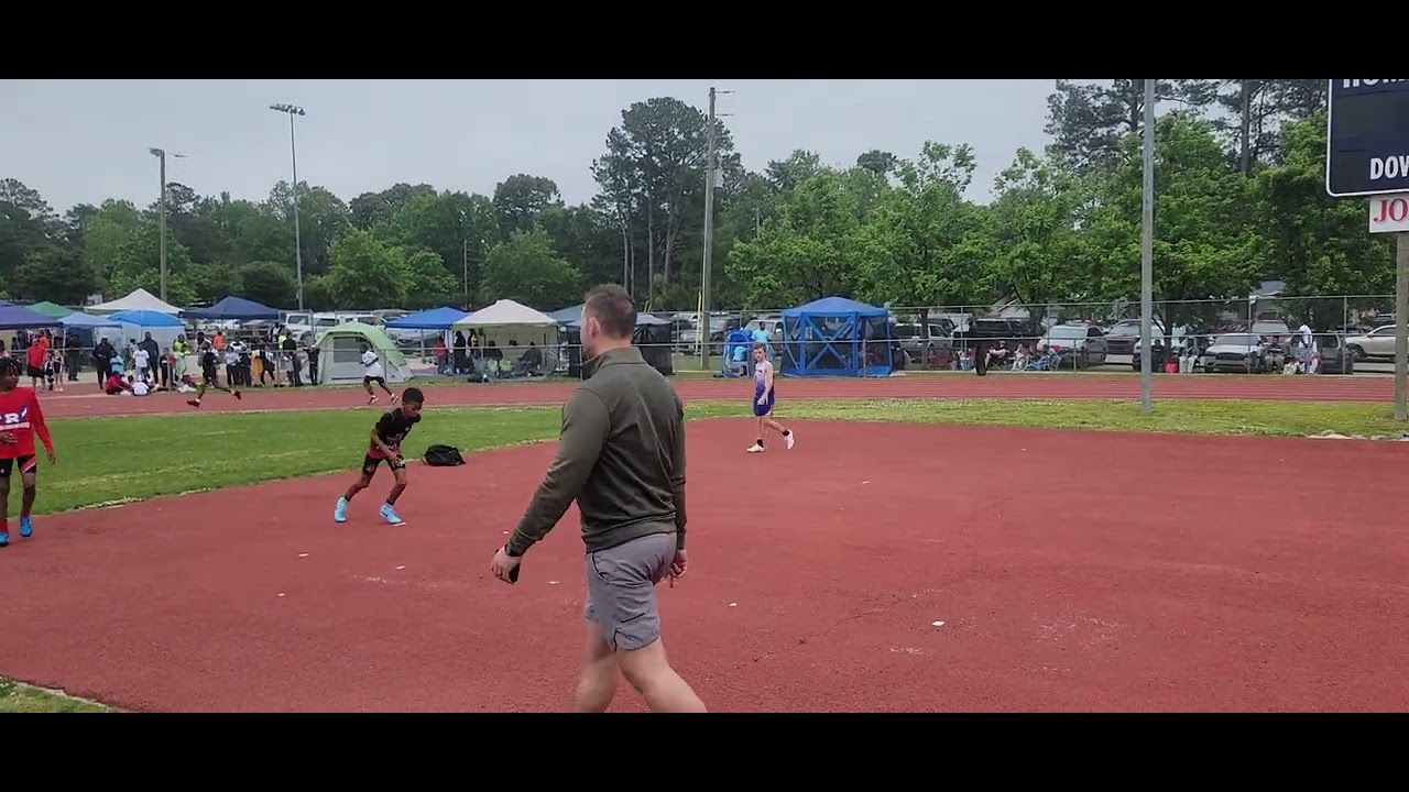 Dwayne High Jump 3-6 - YouTube