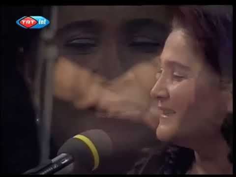 Sabahat Akkiraz - Kerbela'da Uçan Dertli Durnalar {BERGÜZAR PROGRAMI TRT 2009}