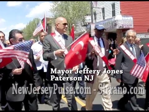 Paterson Turkish Flag Raising and Parade 2014 - YouTube