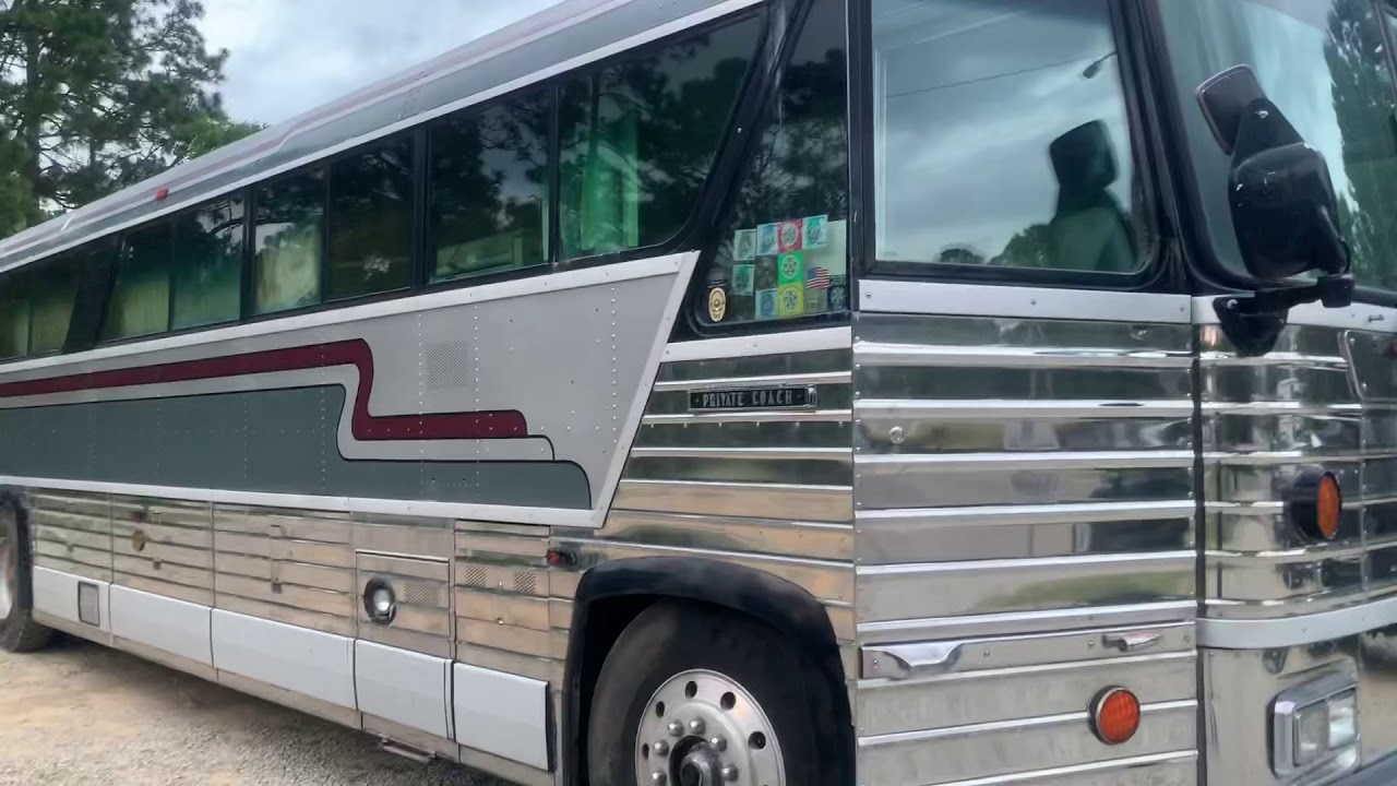 McDonald’s bus last last day - YouTube