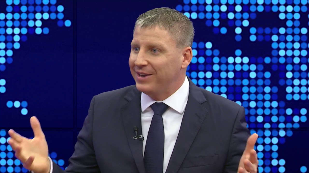 Entrevista | John Rodgerson, da Azul - YouTube