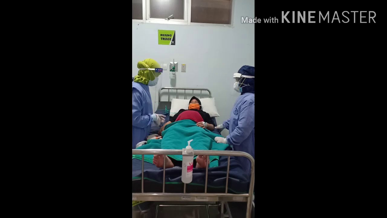 Bedside teaching pemeriksaan Leopold pada ibu hamil trimester III - YouTube