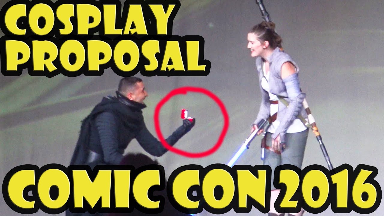 Amazing Cosplay Marriage Proposal at San Diego Comic Con 2016 - YouTube