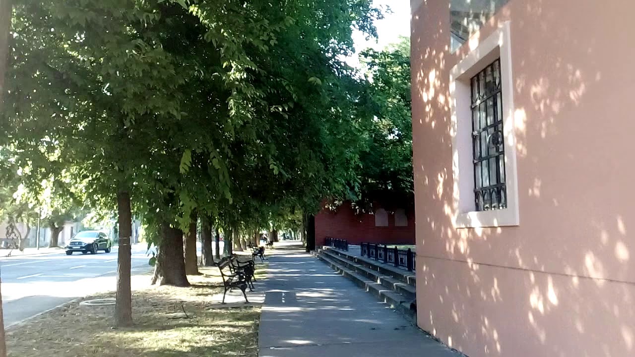 Backa Topola City town grad - YouTube