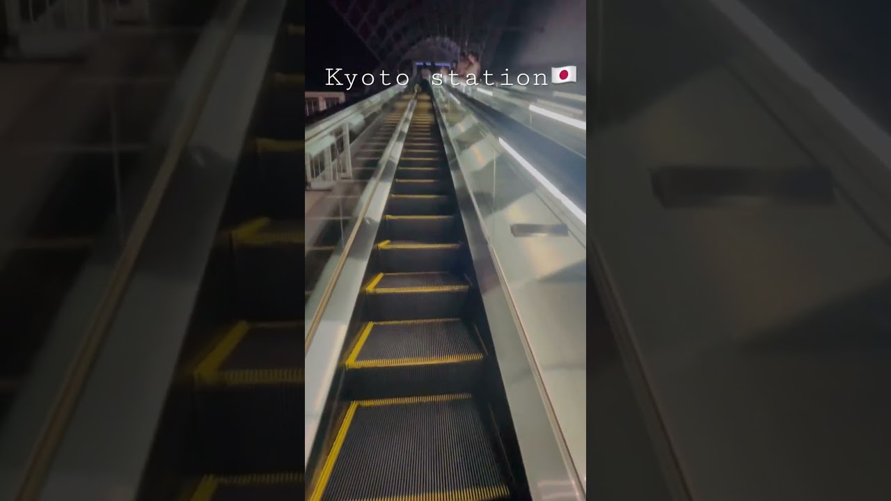 Escalator 🇯🇵 - YouTube