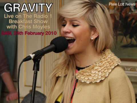 Pixie Lott - Gravity Acoustic - Live on the Chris Moyles Show - YouTube