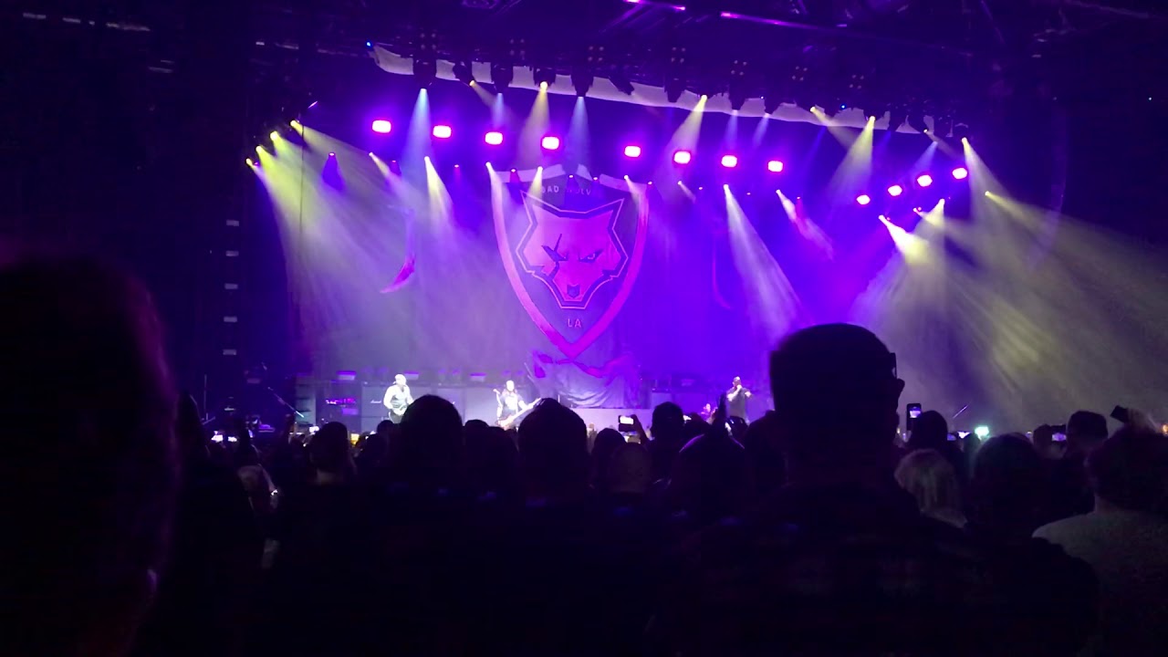 Bad wolves - zombie Live! Motorpoint arena Cardiff 30/1/2020 - YouTube