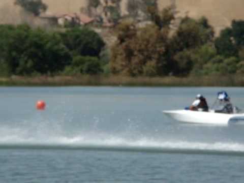 Gary Riggins drag boat video - YouTube