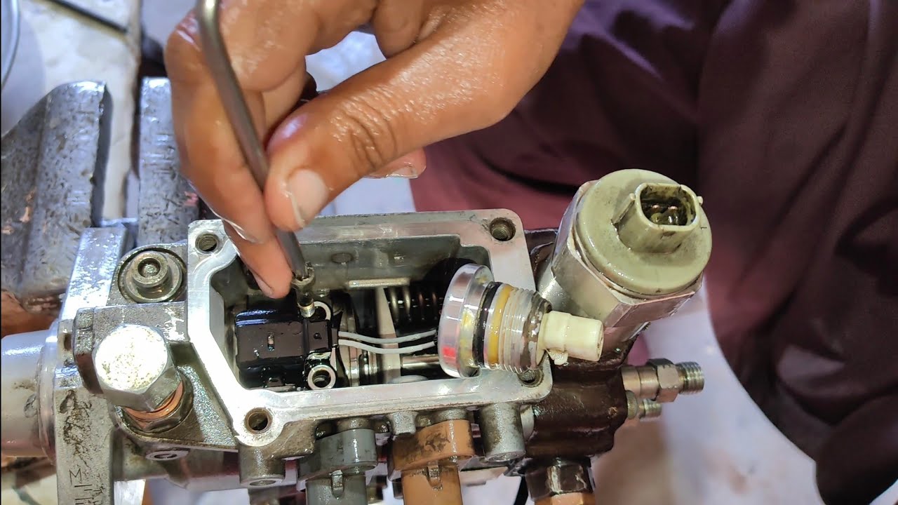 pls sensor fitting 1kz te diesel pump ( 1kz fuel pump) - YouTube
