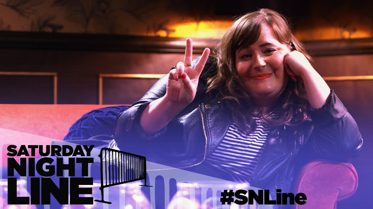 Saturday Night Line: SNL's Aidy Bryant Answers Fan Questions - YouTube