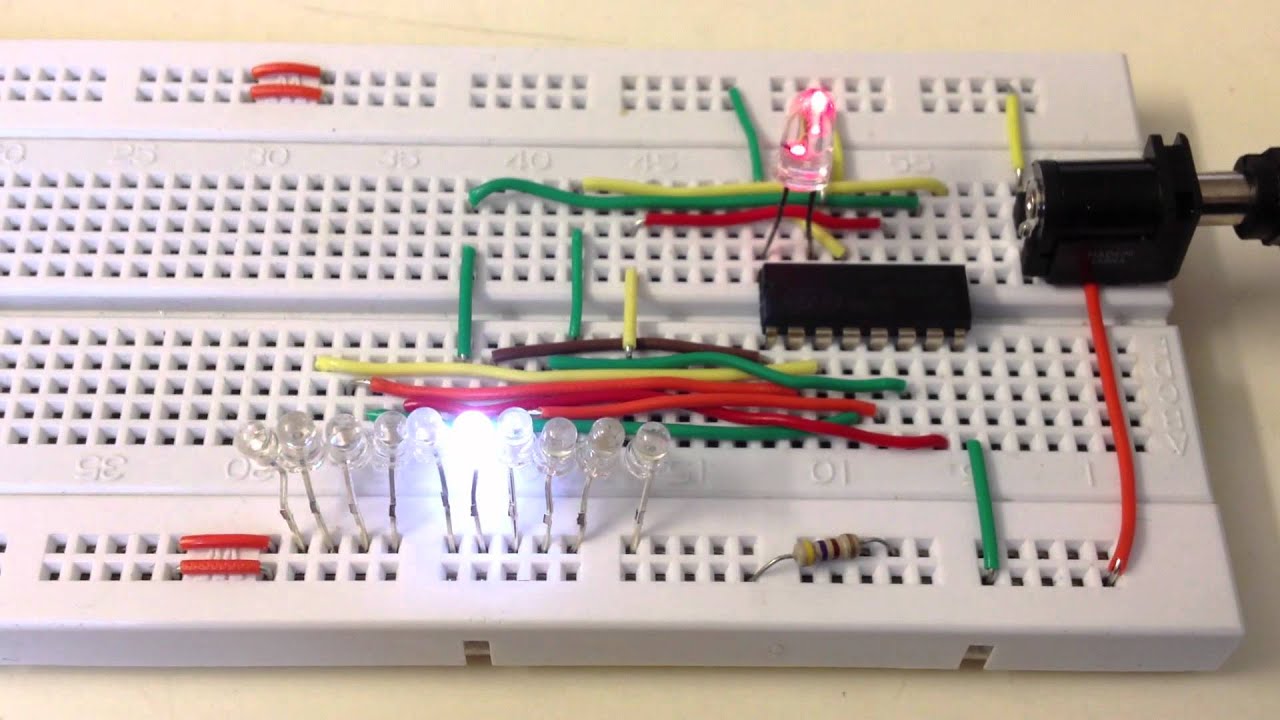 Experiment with CD4017- buildcircuit.com - YouTube