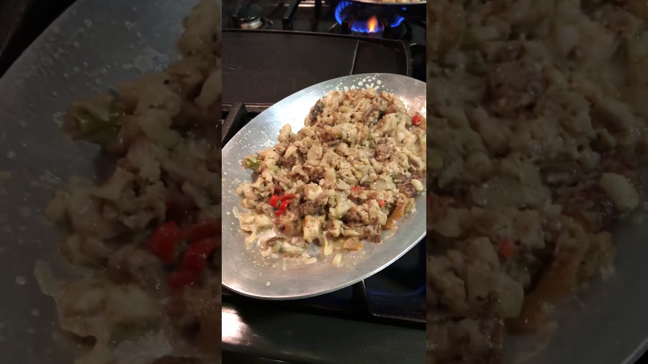 How to cook 👩‍🍳 sisig - YouTube