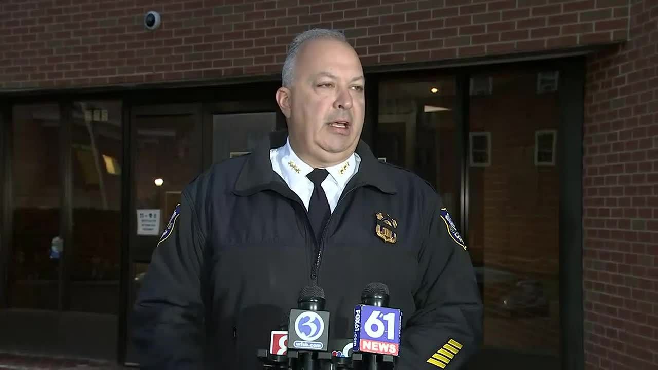 NEWS CONFERENCE: Undercover Waterbury officer shot - YouTube