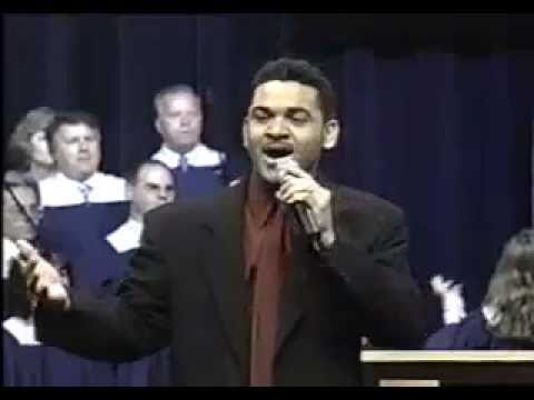 Jorge Suarez - Highest note ever sung live (G5) - YouTube