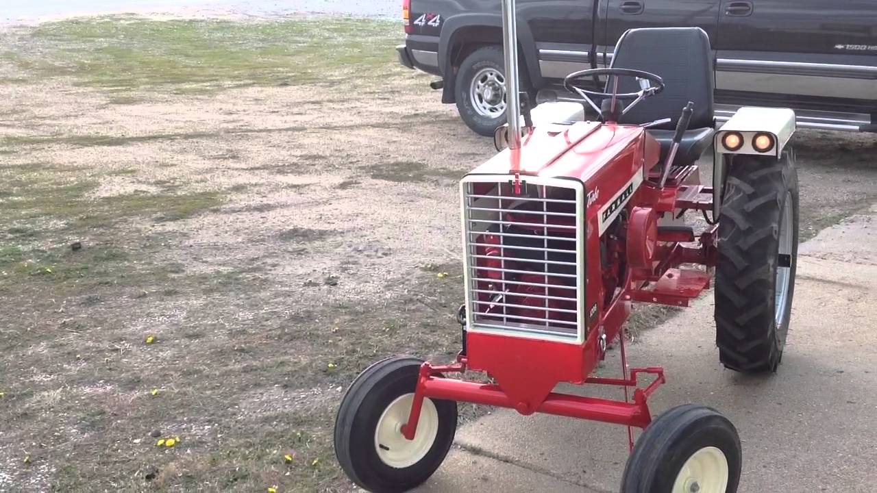 1/2 scale tractor- 1206 walk around. - YouTube