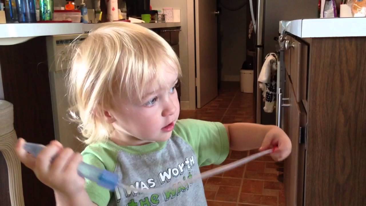 Nose frida explained by a toddler - YouTube