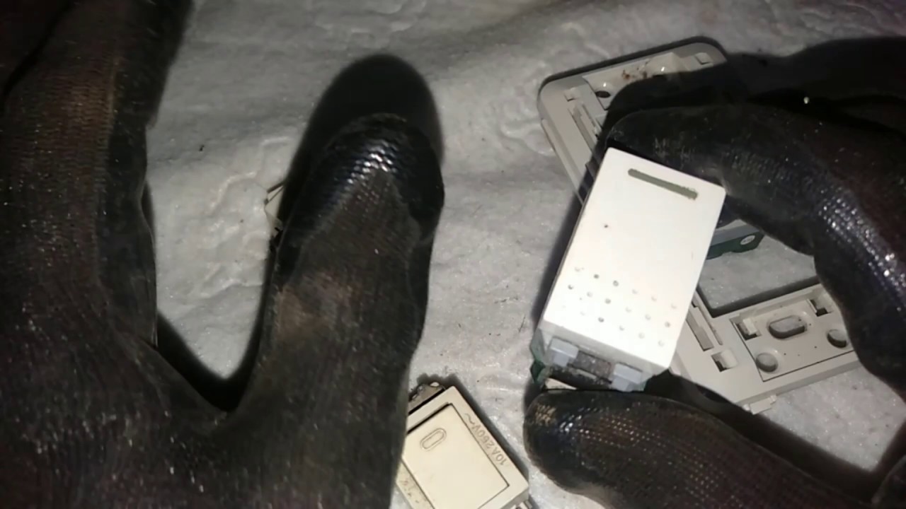 Pano mag ayos ng sirang switch sa bahay - YouTube