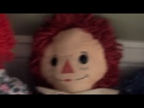Showing off my raggedy ann/andy collection, then abusing my cat - YouTube