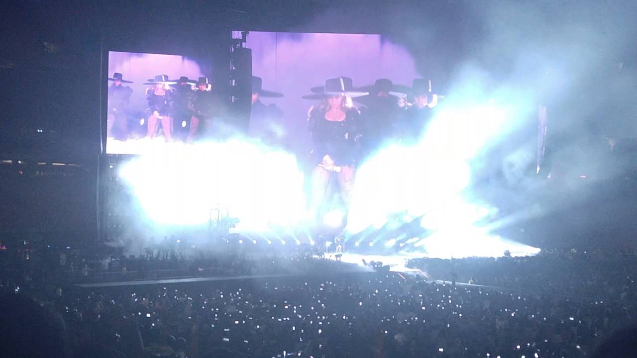Beyonce opening formation tour live in atlanta 5/01/2016 - YouTube