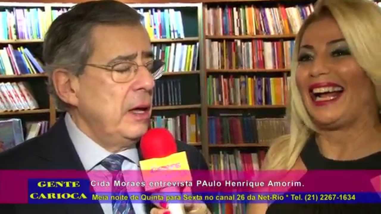 Cida Moraes entrevista Paulo Henrique Amorim - YouTube