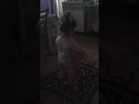 buna bax hele ezan okuyor