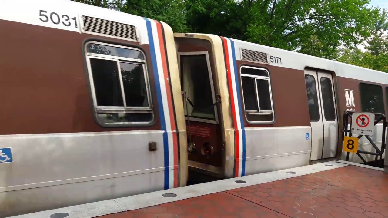 WMATA Blue Line: 6-car CAF 5000 Series Train leaving - YouTube
