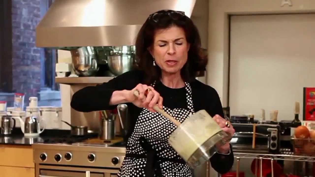 How to Make Homemade Mayonnaise: Cooking Confidential with Gail ...
