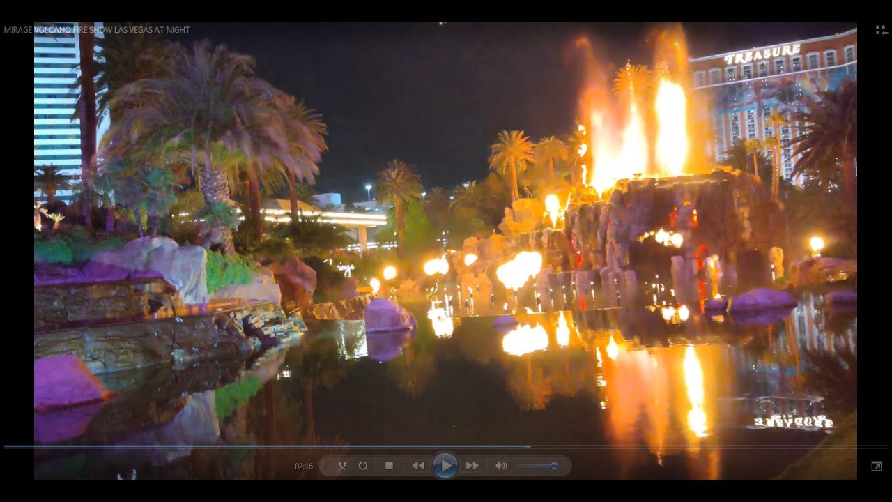 MIRAGE VOLCANO FIRE SHOW LAS VEGAS AT NIGHT - YouTube