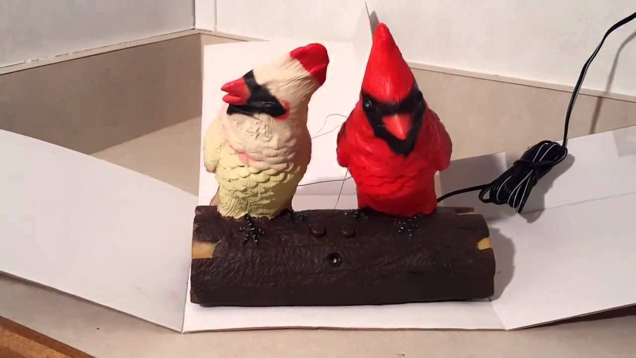 Gemmy animated singing cardinal couple - YouTube
