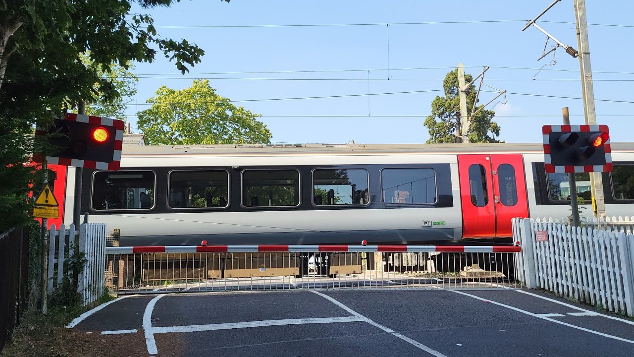 Ingatestone Level Crossing, Essex - YouTube