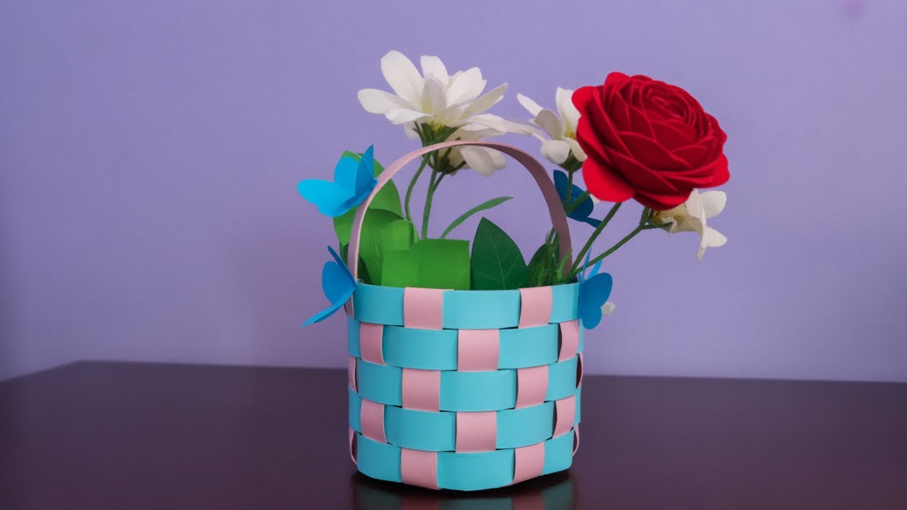 5 Minute Guide to Creating Stunning Paper Strip Baskets - YouTube