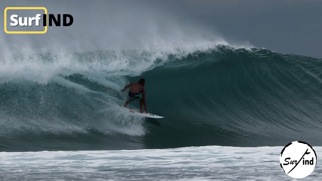 clean Barrel Racetrack, November 10th, 2022 ,Bali surf - YouTube