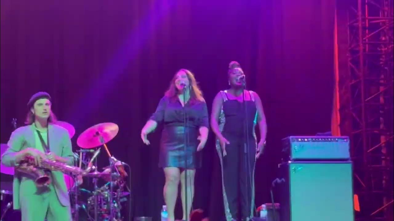 Primal Scream Fremantle prison the ending of the concert. - YouTube