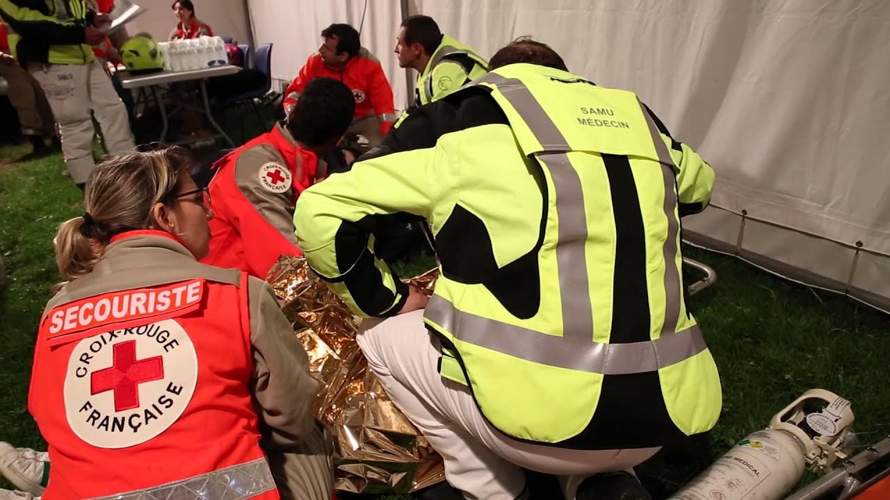 Retour sur le concert M6 Live - YouTube