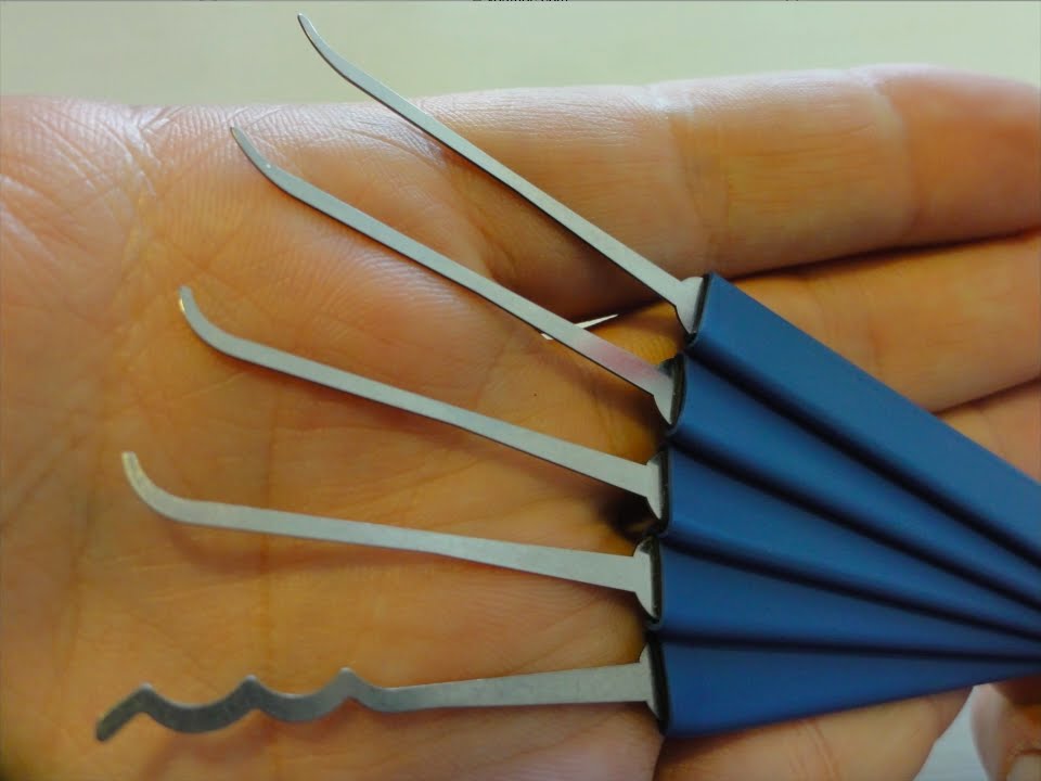 (75) Preparing the Sparrows pick handles - YouTube